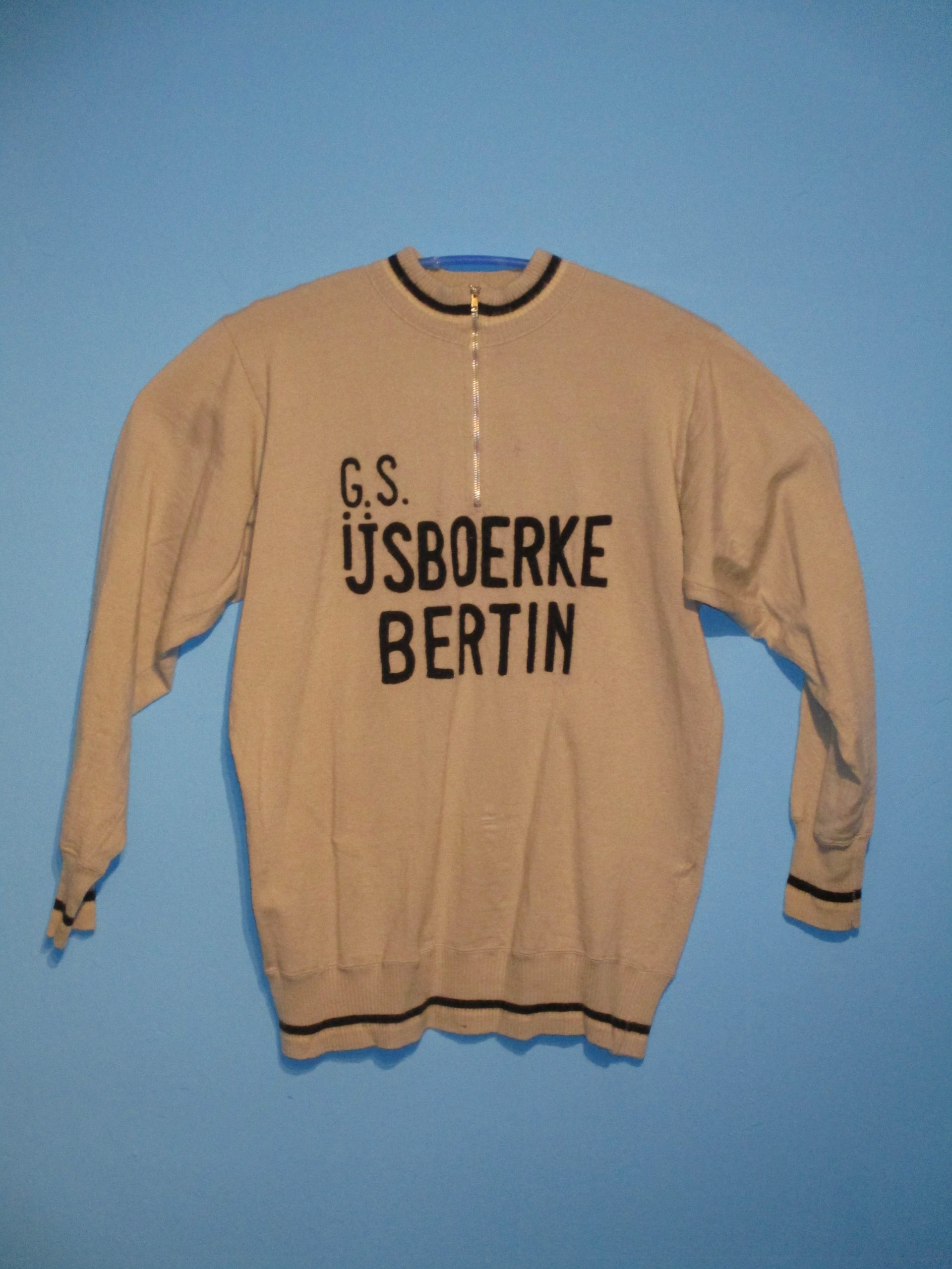 IJSBOERKE (a)-BERTIN 1973 WIELERSHIRT - Ton Merckx Wielershirts ...